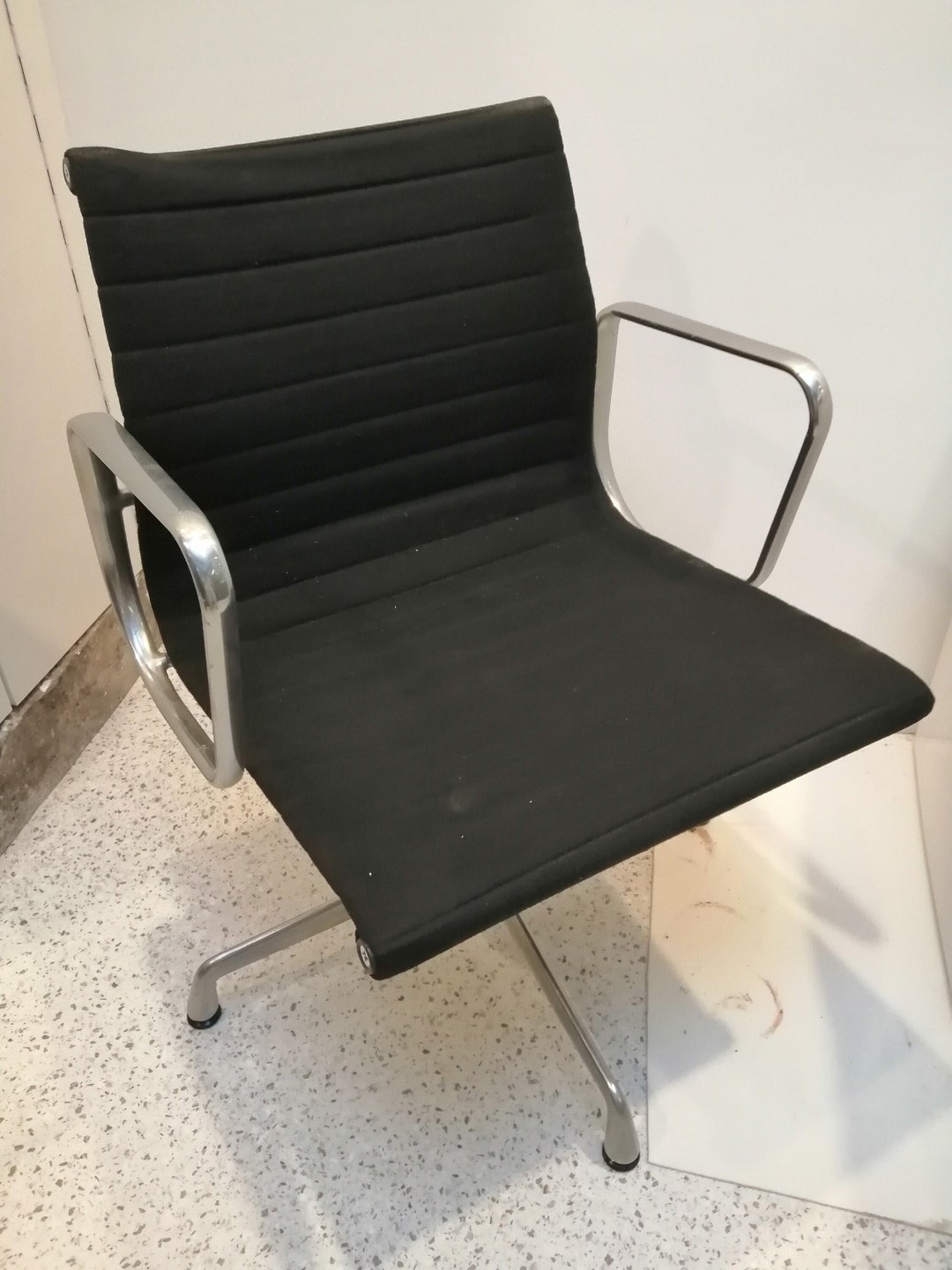 Original Vitra Design Chairs by Charles and Ray Eames in Black - Etsy