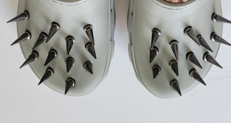 Metal Screw Shoe Charm- Spikes Charm-black Spike Croc Charm-metal Shoe ...