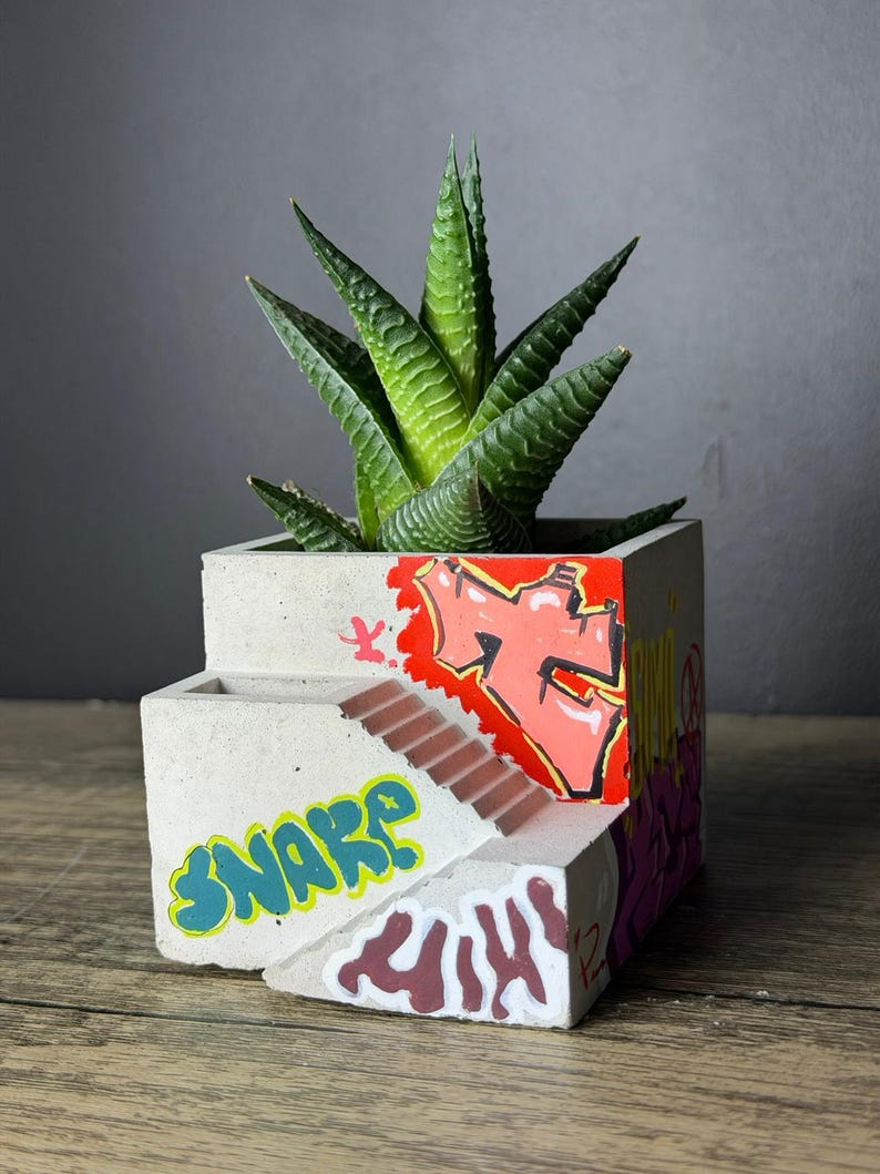 Stairs Square Graffiti Concrete Planter, Graffiti Art Planter, Street ...