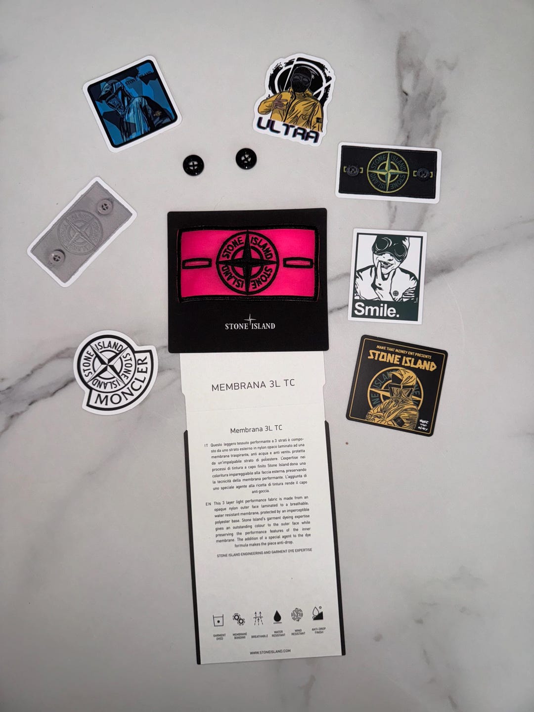 RARE Real Stone Island Thermal Changing Badge 2 Buttons & Rare ...