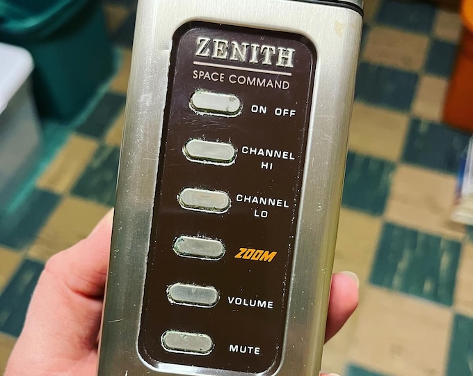 Vintage Zenith Space Command Television Remote Control - Retro Floor ...