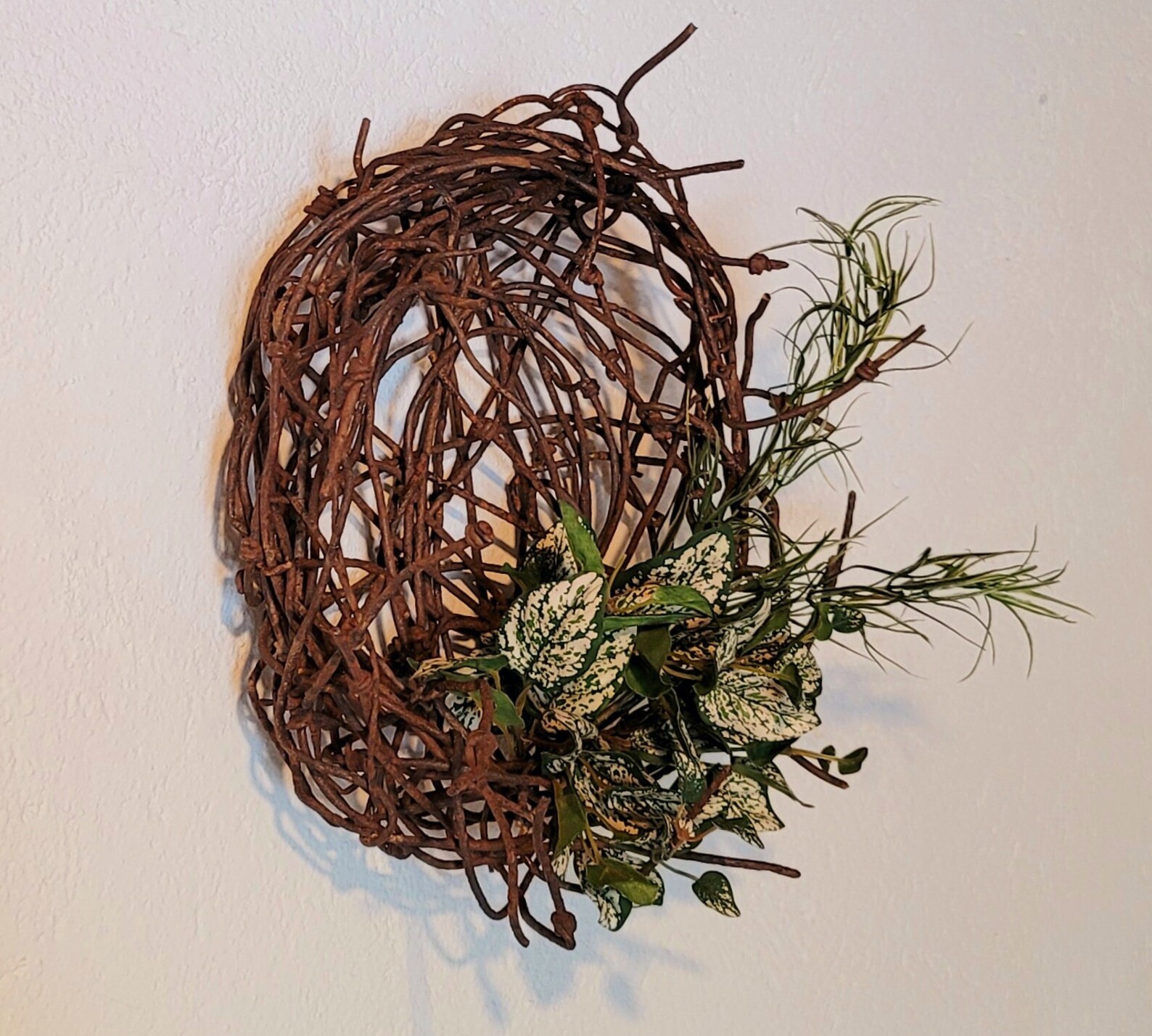 Vintage Rusty Wire Basket, Wire Sculpture, Wire Art - Etsy