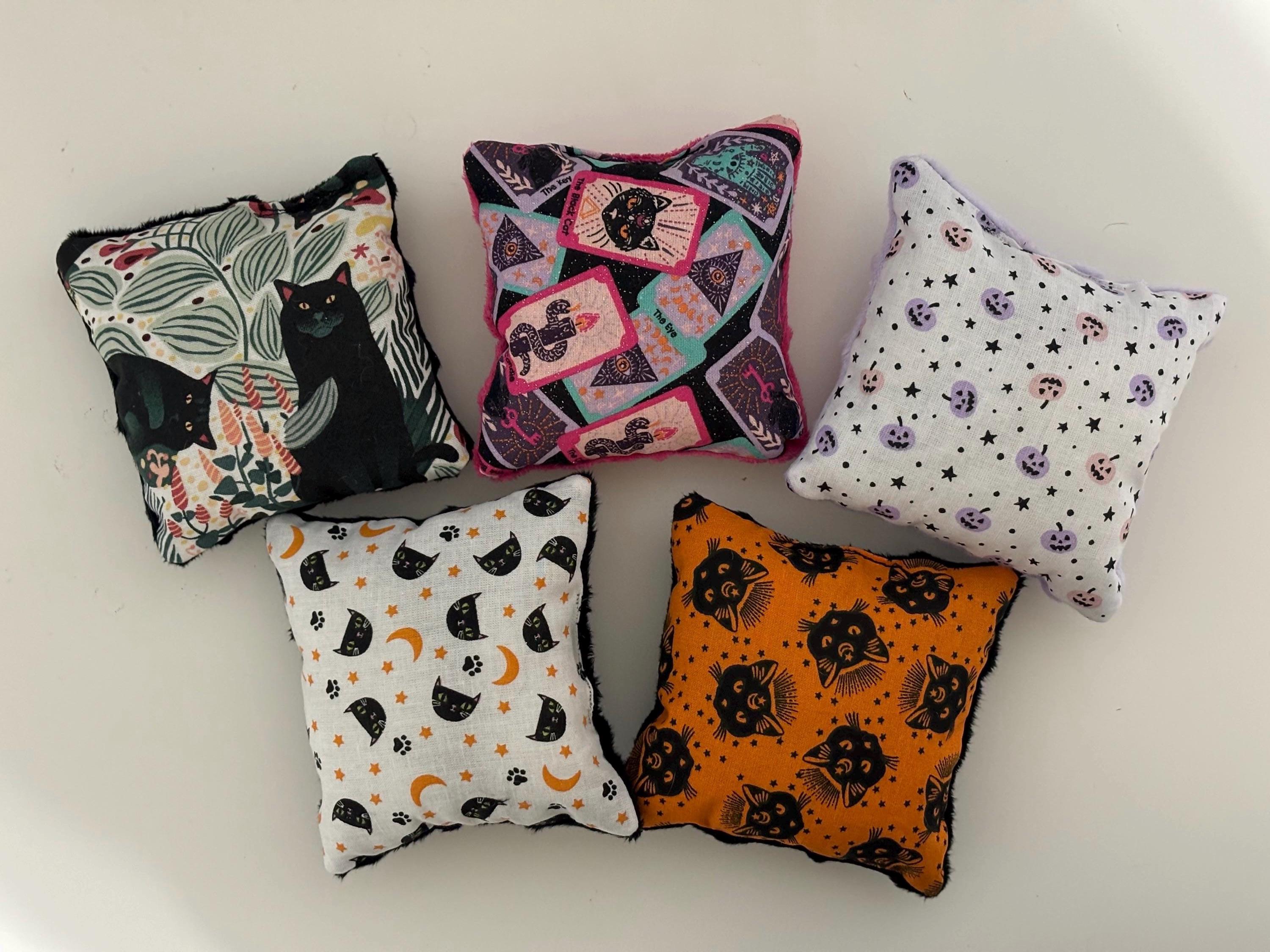 Catnip Silvervine Puff - Cat Toy - Etsy