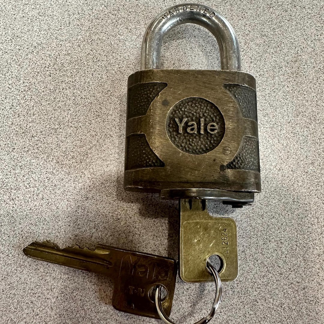 Yale Super Pin Tumbler Vintage Brass Lock With Original Keys, Antique ...