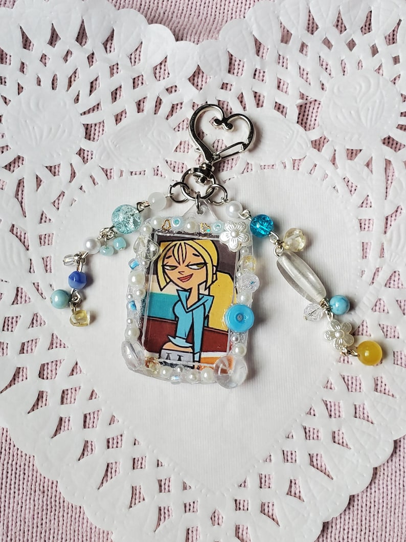 Total Drama Island Beaded Character Keychains - Etsy