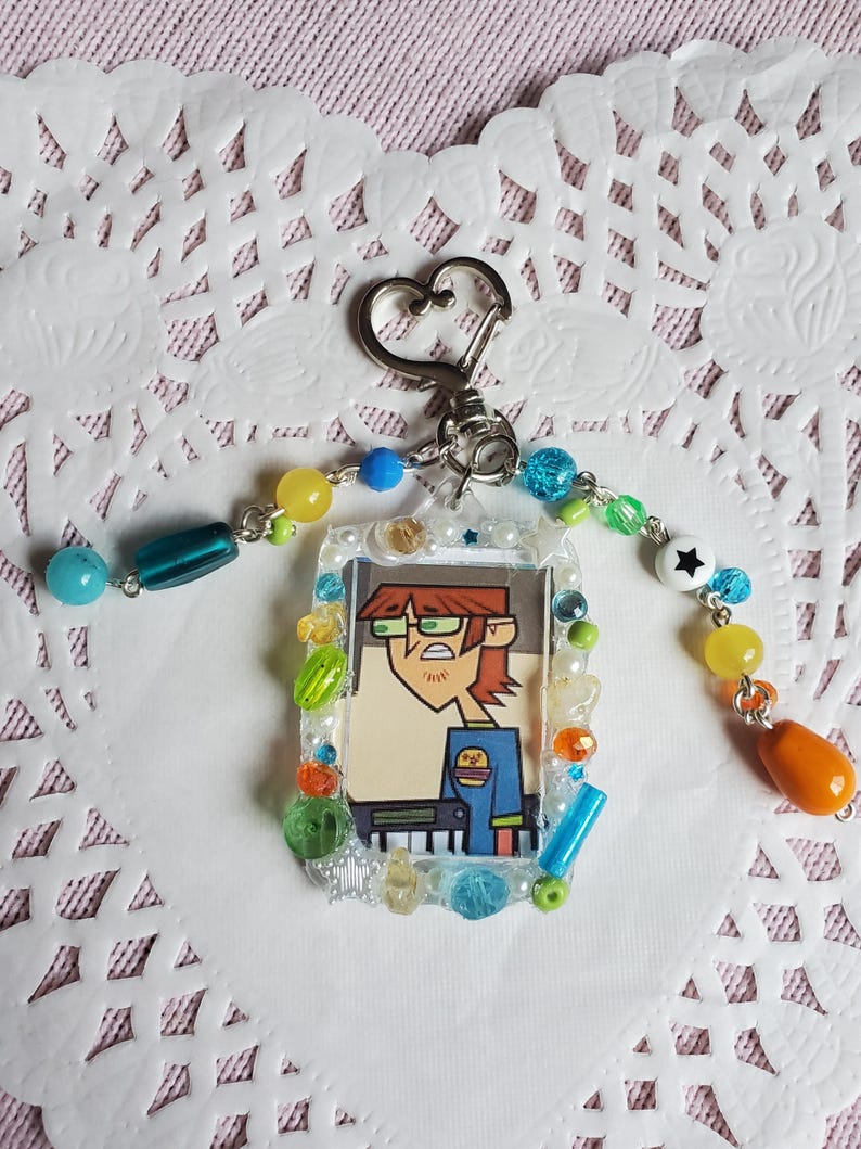 Total Drama Island Beaded Character Keychains - Etsy