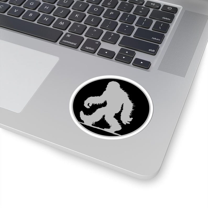Bigfoot Circle Sticker | Sasquatch Decal | Waterproof Vinyl | Cryptid ...