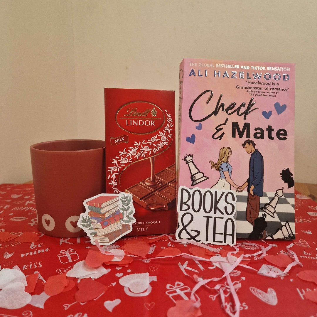 Valentine's Book Box, Valentine's Gift, Romantic Book Box Gift, Gift ...