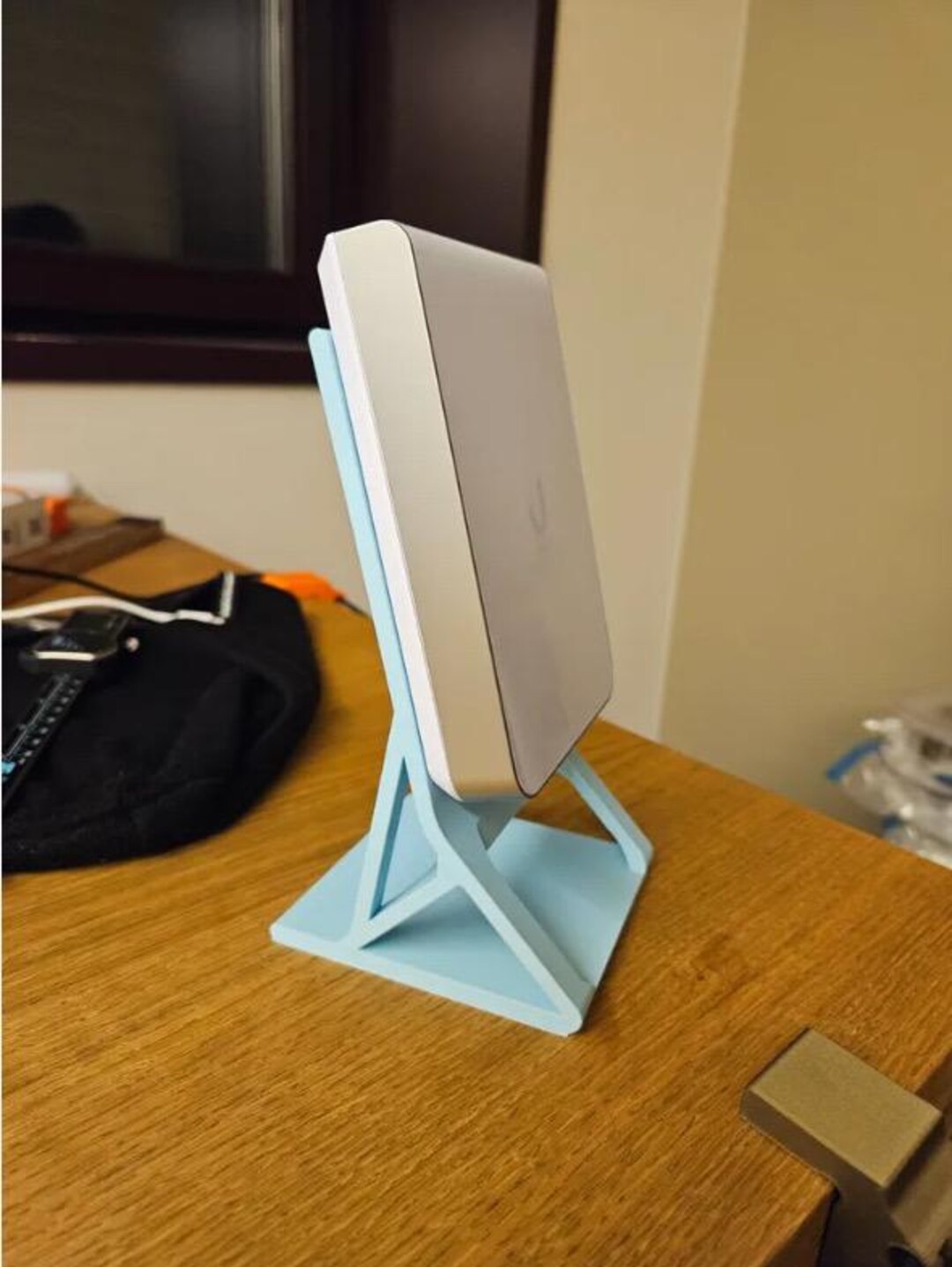 Wall Desk Stand for Unifi U6 In-wall Sturdy and Convenient Desk Mount ...