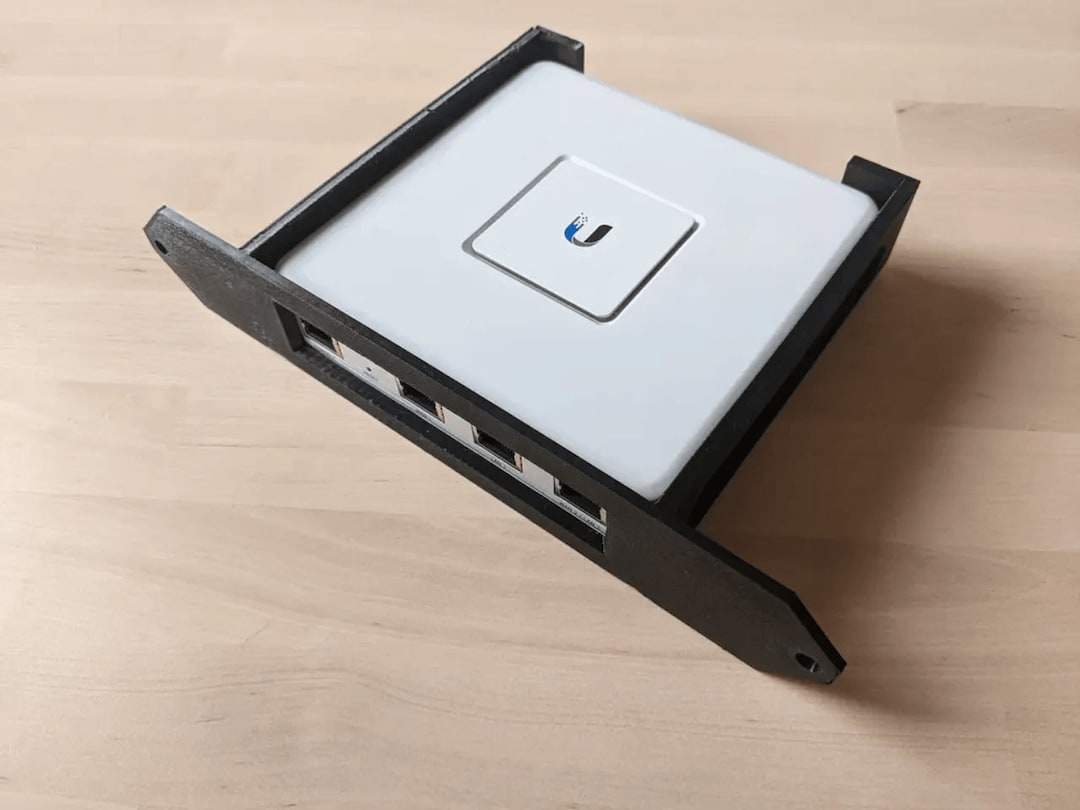 Unifi USG 10 Inch Rack Mount Secure Network Solution for Small Business ...