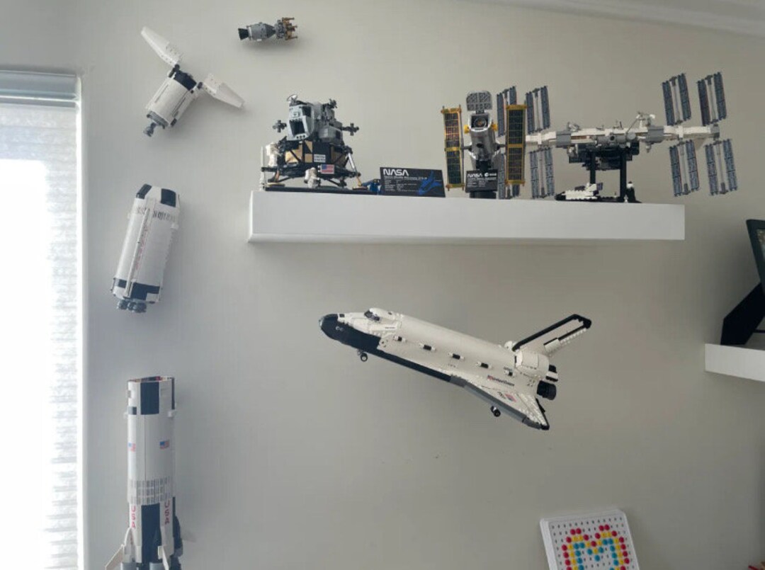 Discovery Space Shuttle Wall Lego Compatible mounting Bracket Simple ...