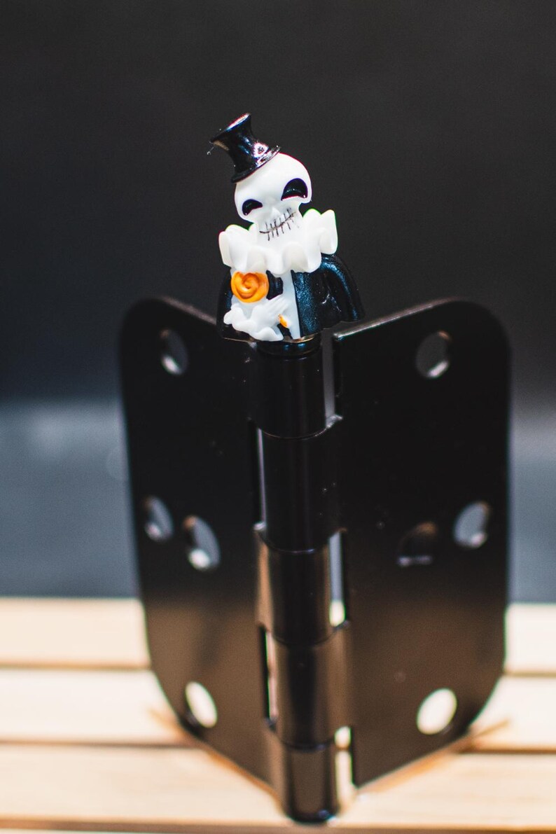 Halloween Hinge Heads - Etsy