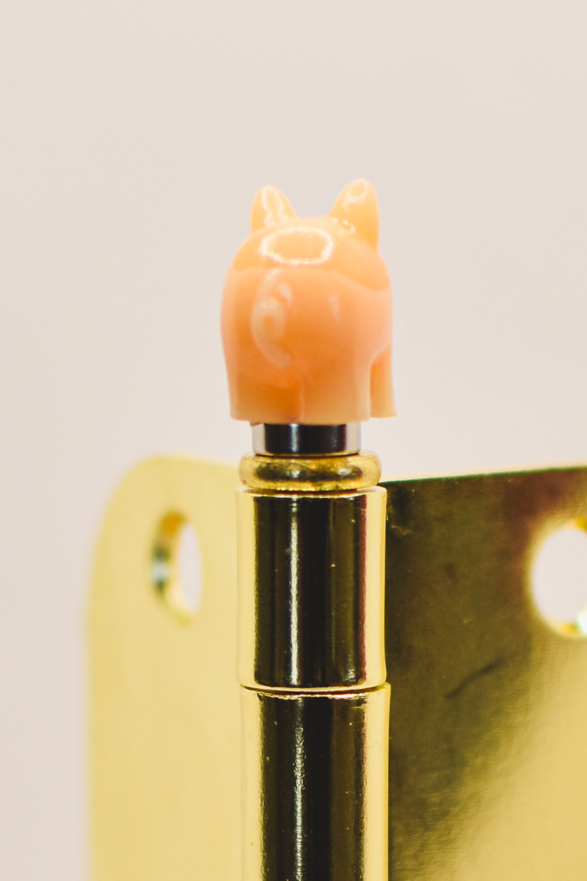 Miniature Pig Hinge Head - Etsy