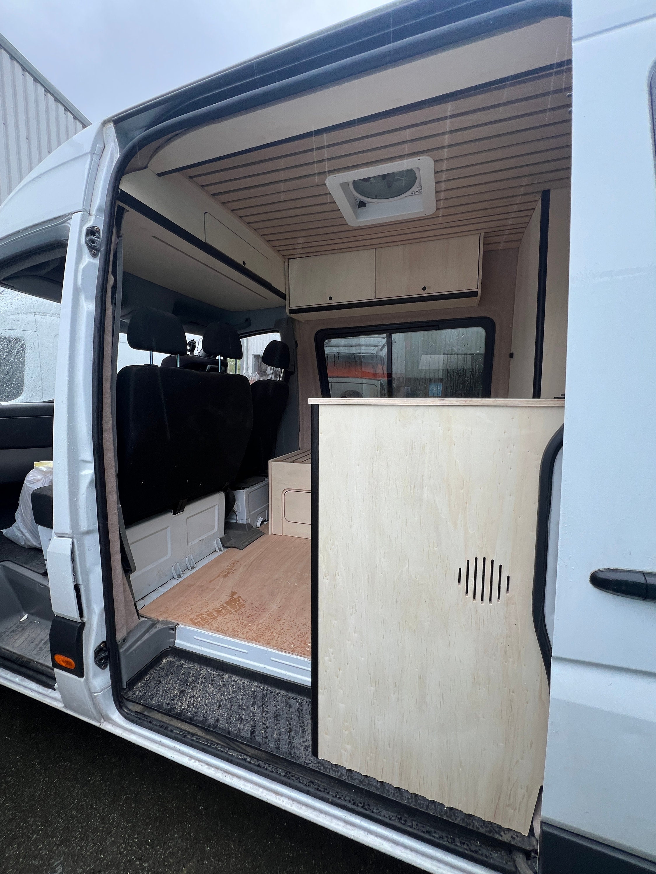 LWB Sprinter / LWB Crafter Furniture Kit PRE 2017 High End Morland ...