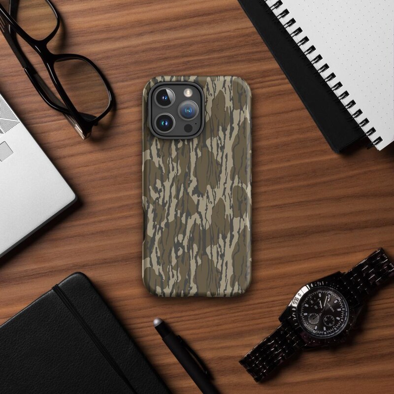 Camo iPhone - Etsy