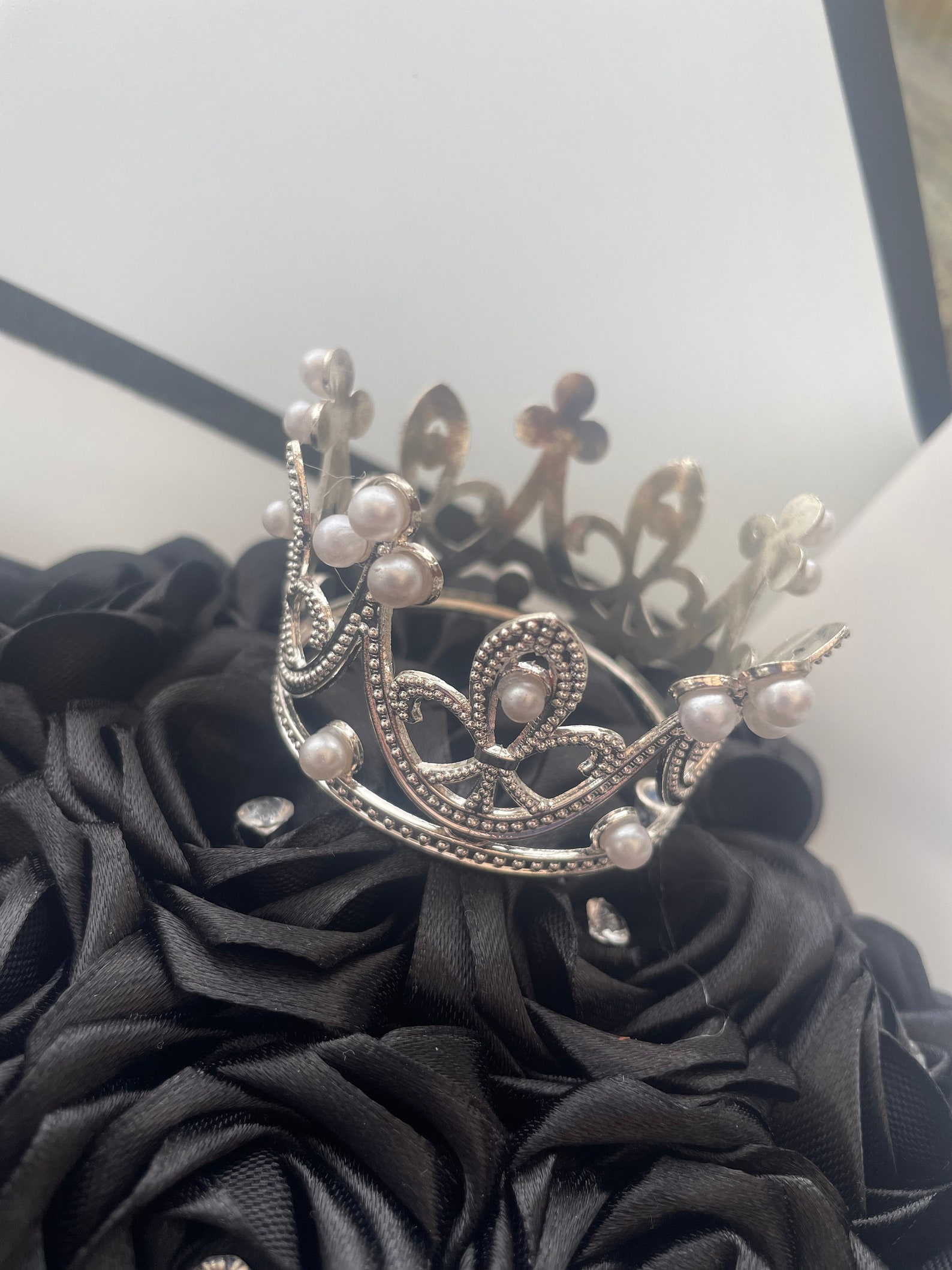 Black Satin Rose Bouquet - Etsy