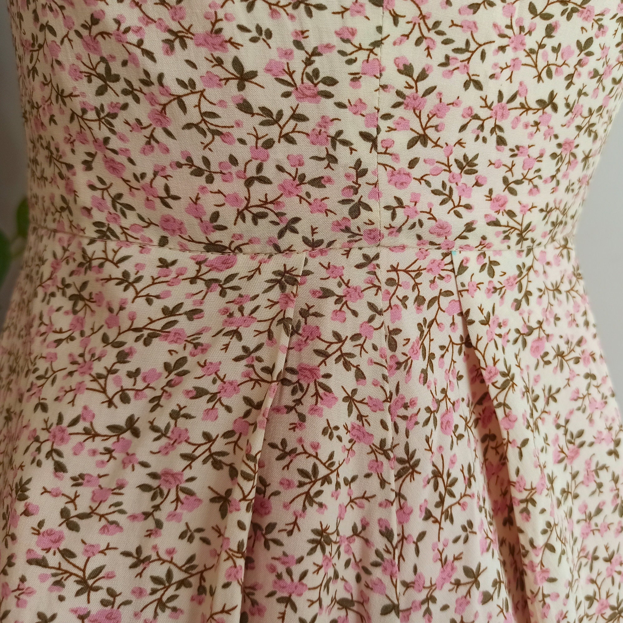 Princess Cut Dress Sewing Pattern, Square Neckline Dress. Circular ...