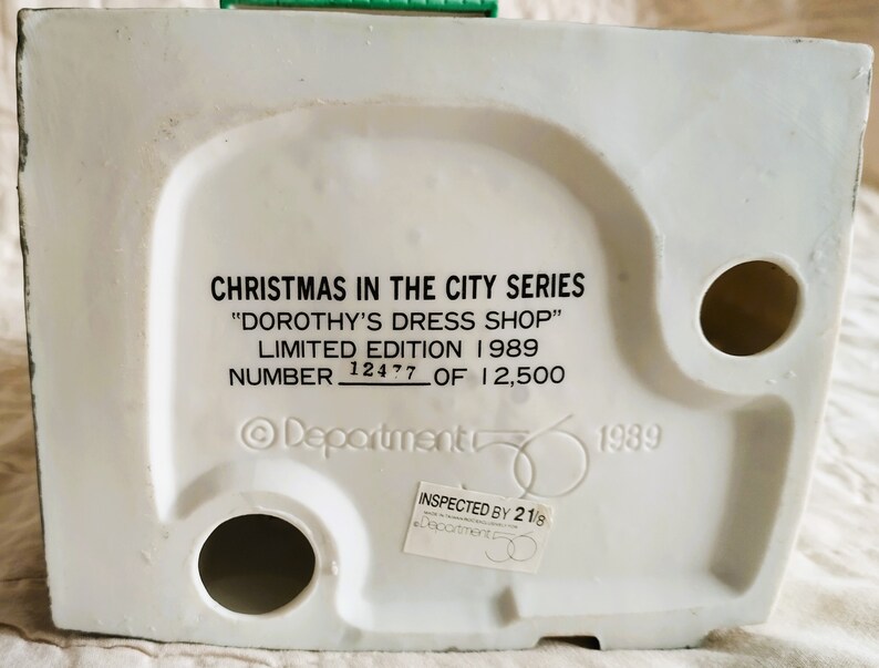 Department 56 Christmas in the City Dorthy's Dress Shop - Etsy