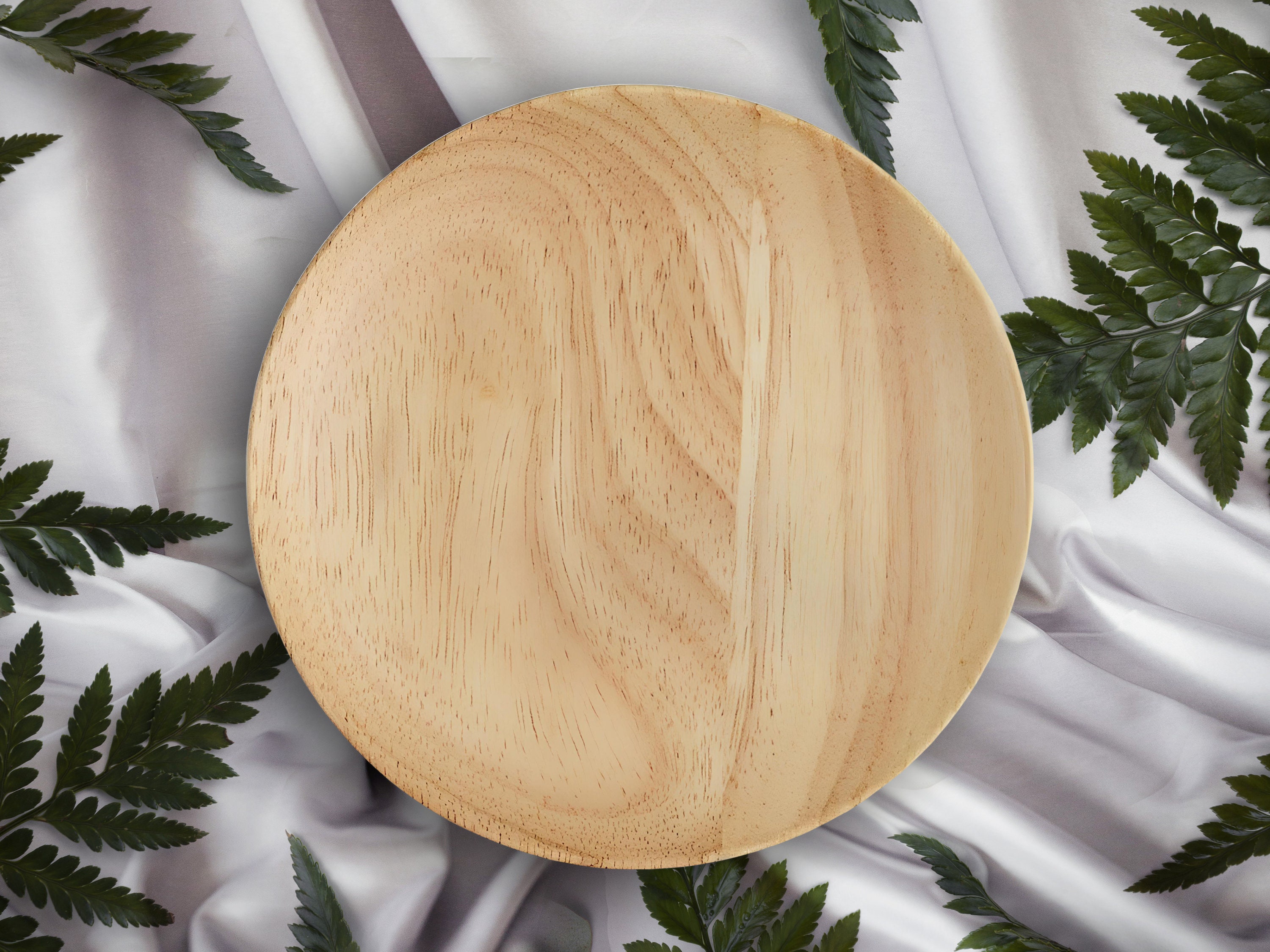 Round Wooden Plate Round Light Colored Wooden Plates Round Rubberwood ...