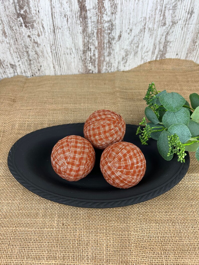 Rust Colored Rag Balls, Rustic, Farmhouse, Primitive Rag Balls ...