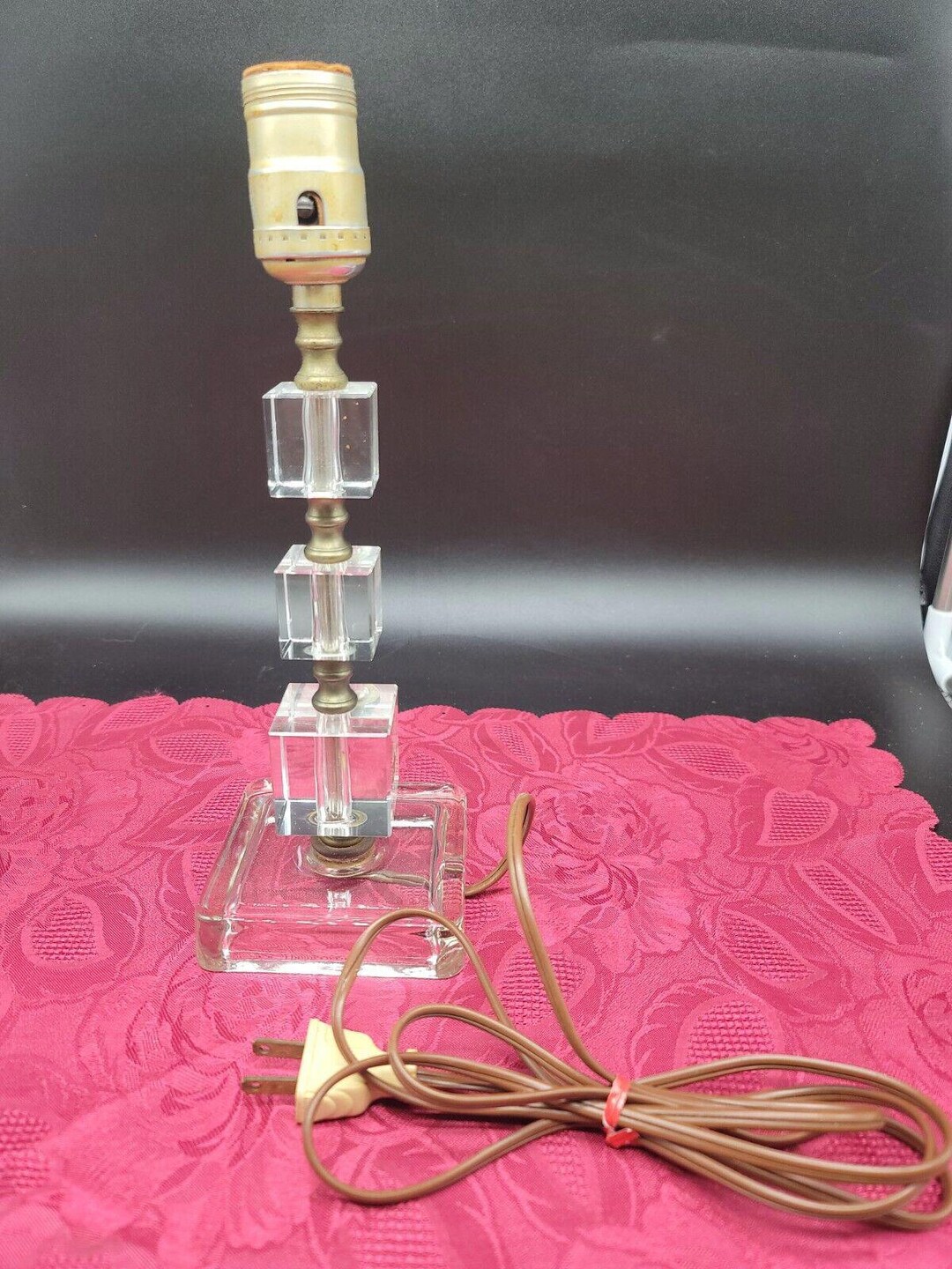 Vintage Table Lamp Mid Century Hand Cut & Polished Chrystal Glass Cubes ...