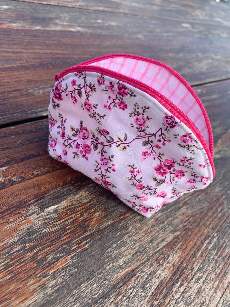 Handmade Quilted Coin Purse - Floral Handsewn Pouch - Mini Money Purse ...