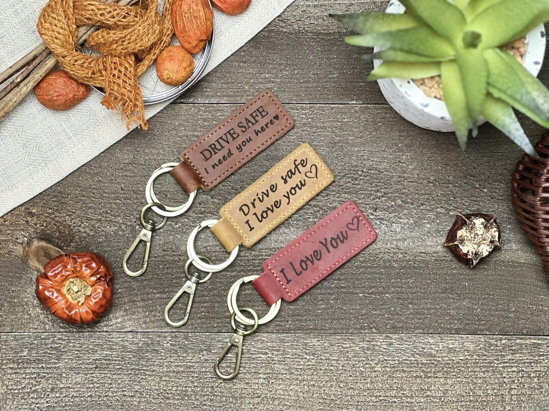 Personalized Leather Keychain, Custom Keychain, Leather Gift, Unique ...