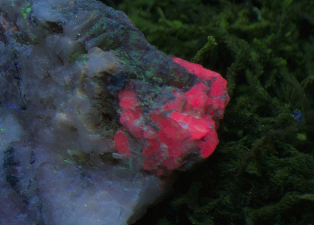 58g Tugtupite Crystals With Chkalovite + More Kangerlussaq, Ilimaussaq ...