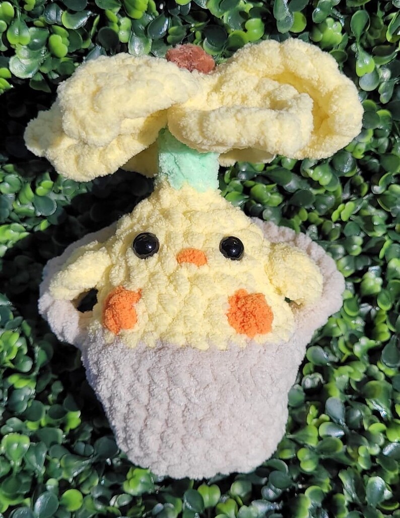 Chip the Chicklet Crochet Pattern - Etsy