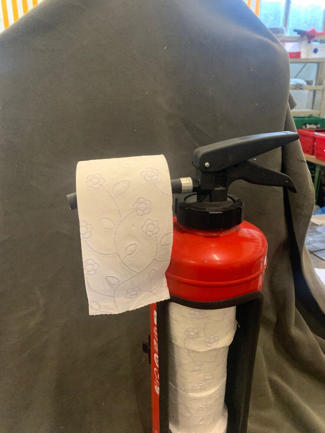 Toilet Paper Fire Extinguisher Toilet Paper Holder Fire Brigade Toilet ...