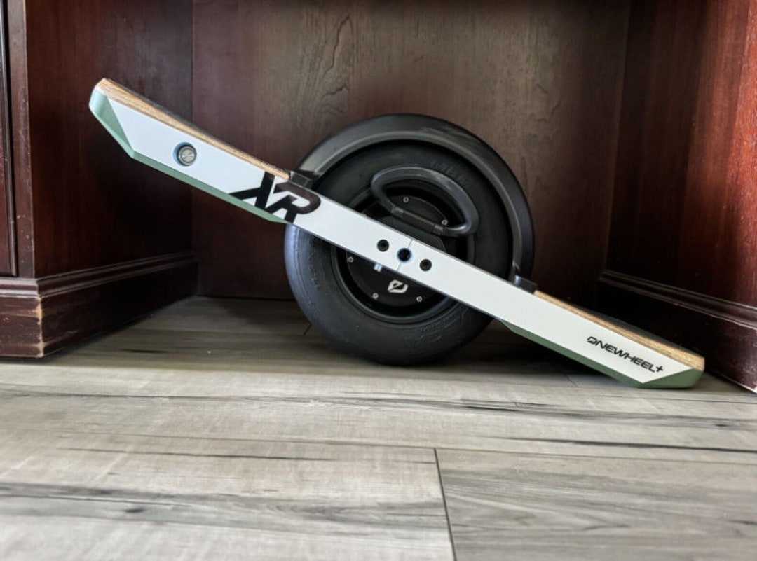 Onewheel XR Low Miles Only Has 38 Miles - Etsy