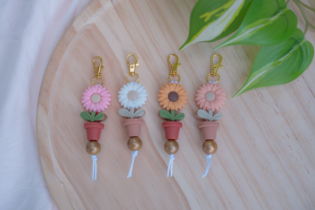 Floral Keychain, Sunflower Keychain, Silicone Beaded Keychain, Backpack ...