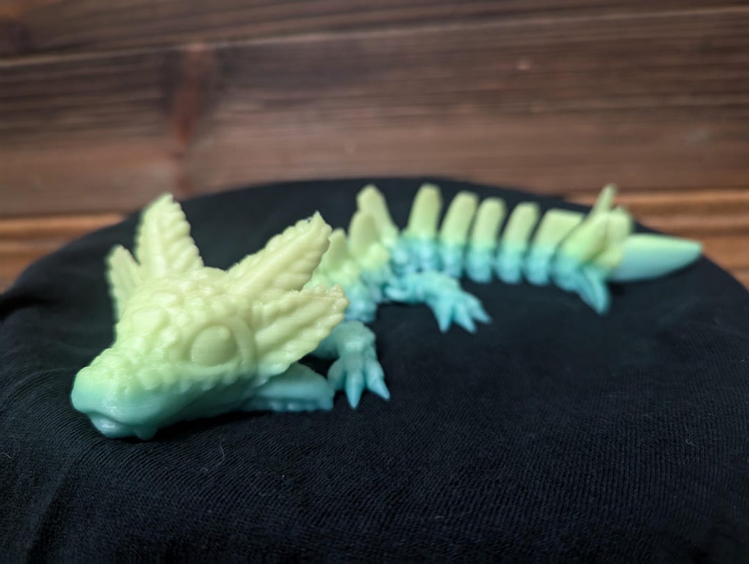 3D Printed Axolotl Dragon, Articulated Dragon Figurine, Kids' Room ...