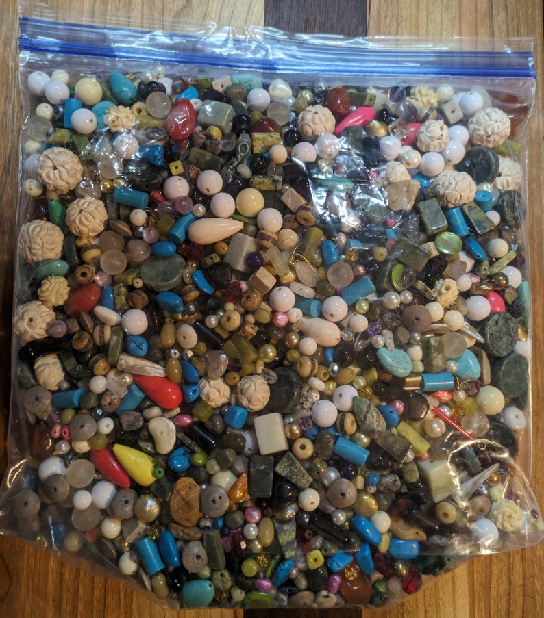 POUND OF BEADS Mixed Material Stone Glass Pearl Wood Bead Soup Lucky Scoop Mystery Destash - Etsy