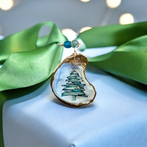 Oyster Shell Driftwood Tree With Starfish Topper - Etsy