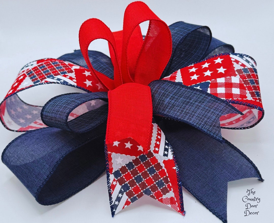 Patriotic Summer Holiday Bow, Patriotic Patchwork Quilt Lantern Bows ...
