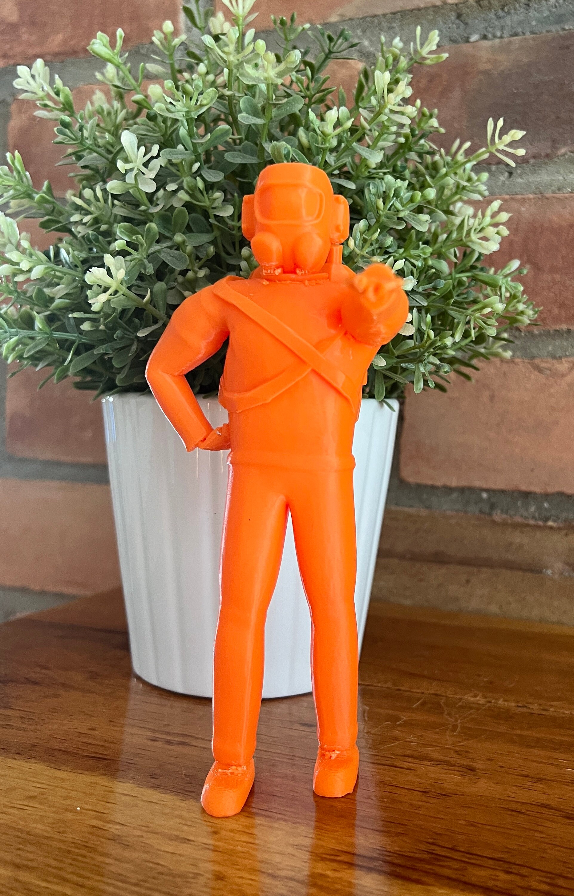 Lethal Company Pointing Emote Figure - Etsy