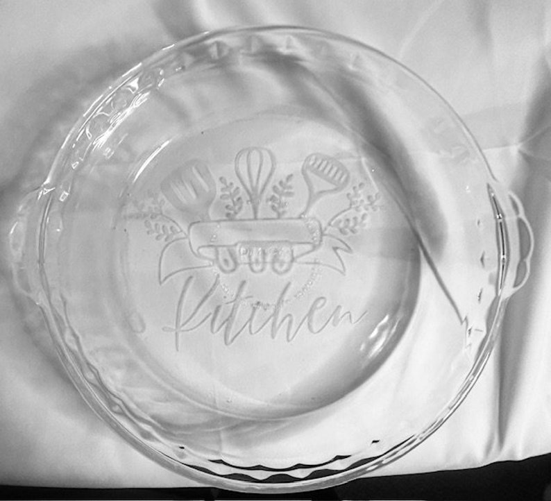 Upcycle 9 1/2" Pyrex Pie Pan With Custom Etching - Kitchen Delight - Etsy