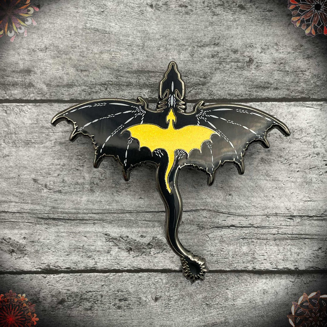 Fourth Wing Hard Enamel Pin, Violet Sorrengail Dragons, Tairn and ...