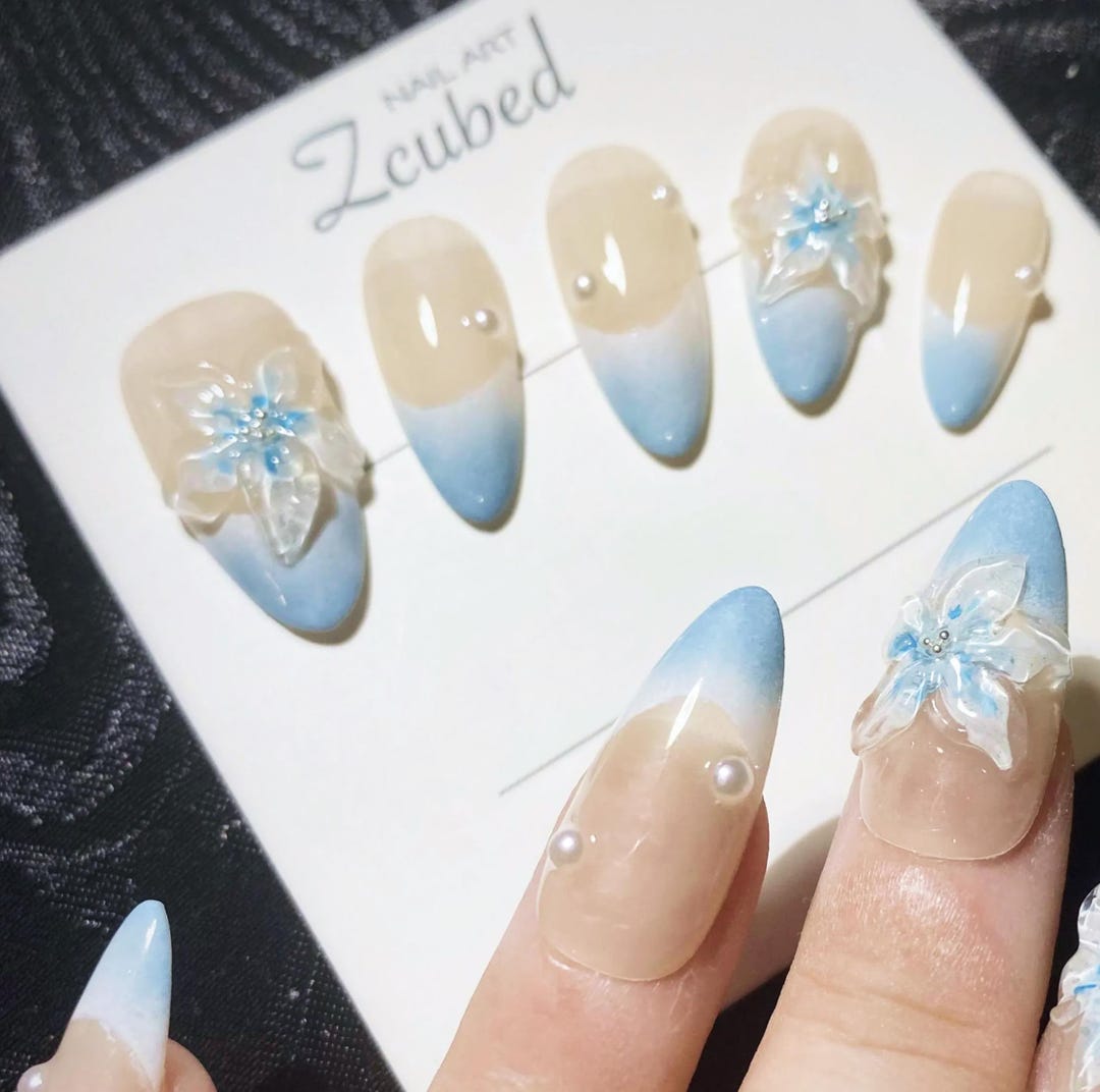 3D Sculpted Crystal Flower/baby Blue-white Ombre French-tip/pearl ...