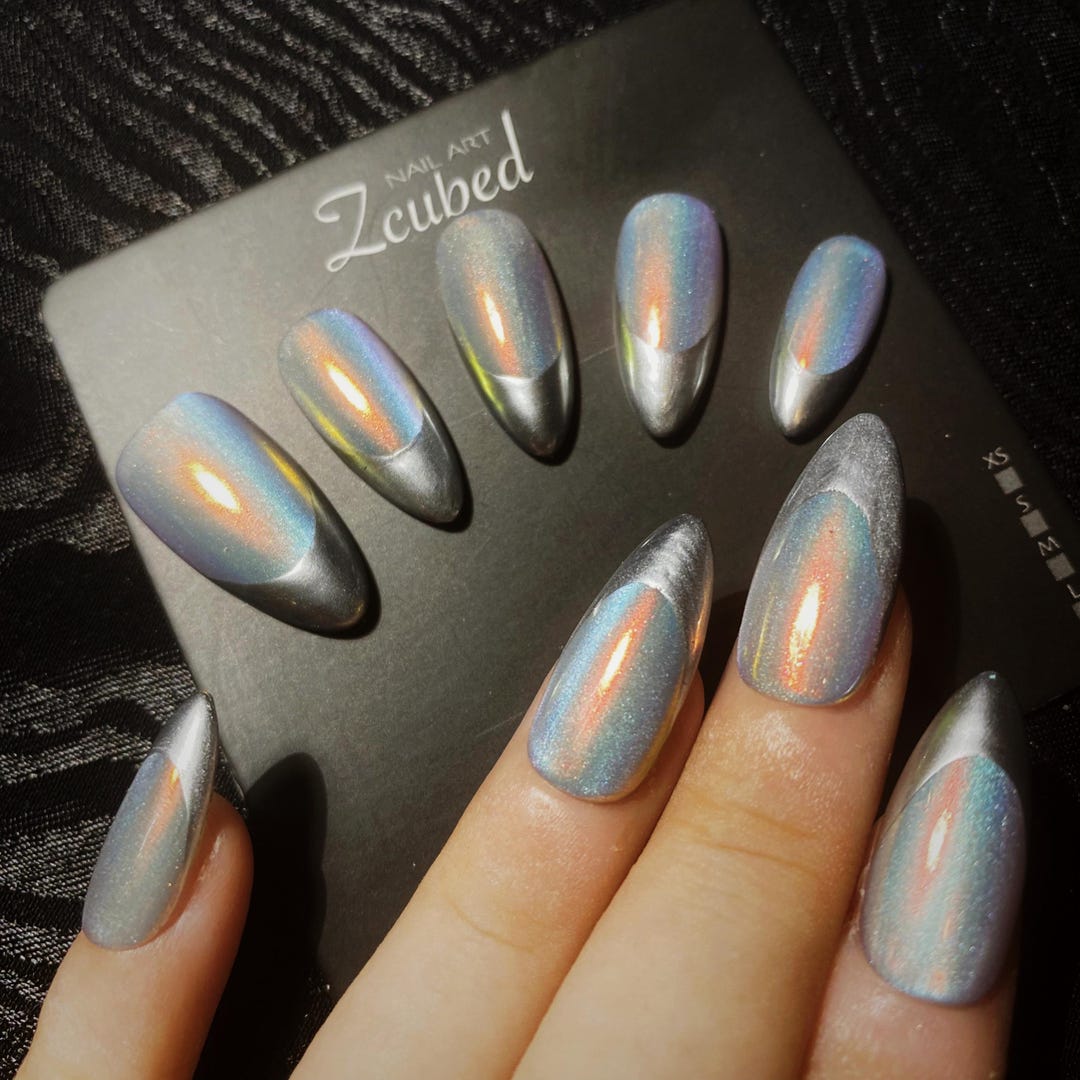 Holo Rusty Glossy/glittery Silver Metallic Mirror French-tip ...