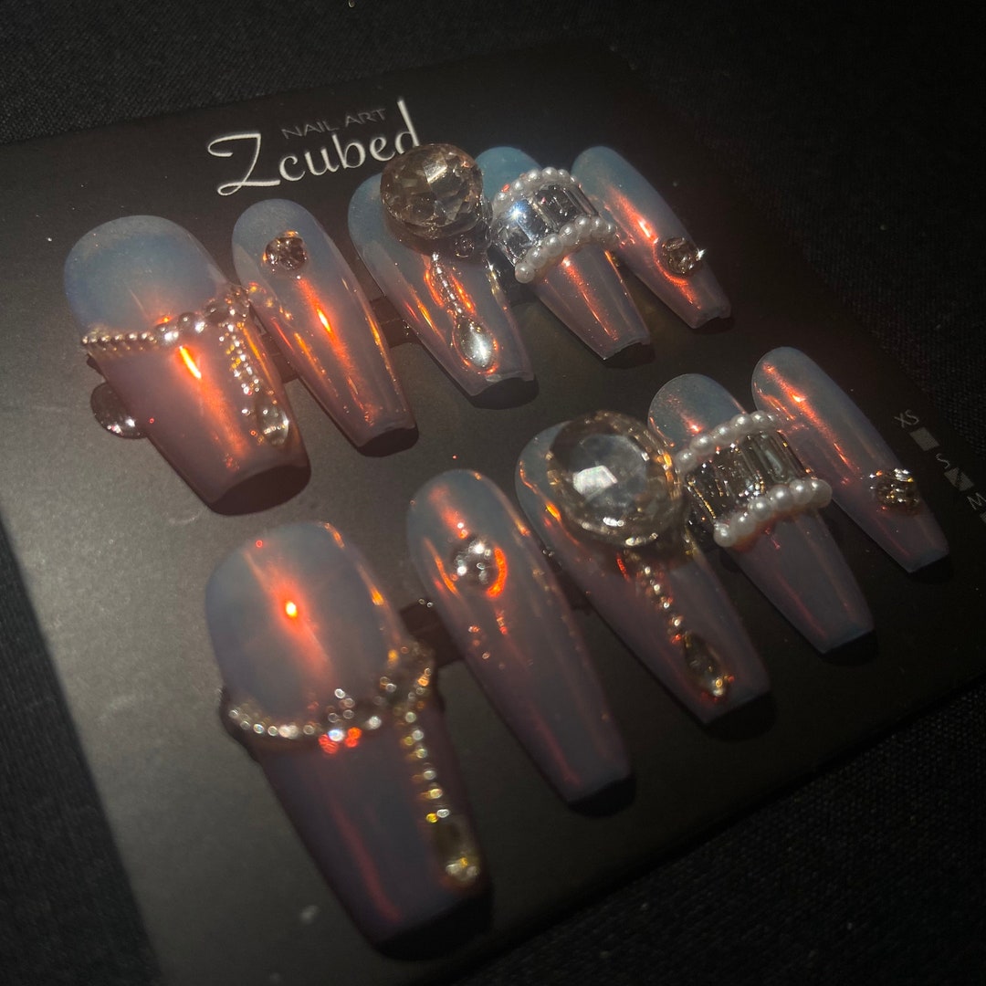 20-27mm T-shaped Pinky Aurora Diamond Press-on Nail 100% Handmade ...