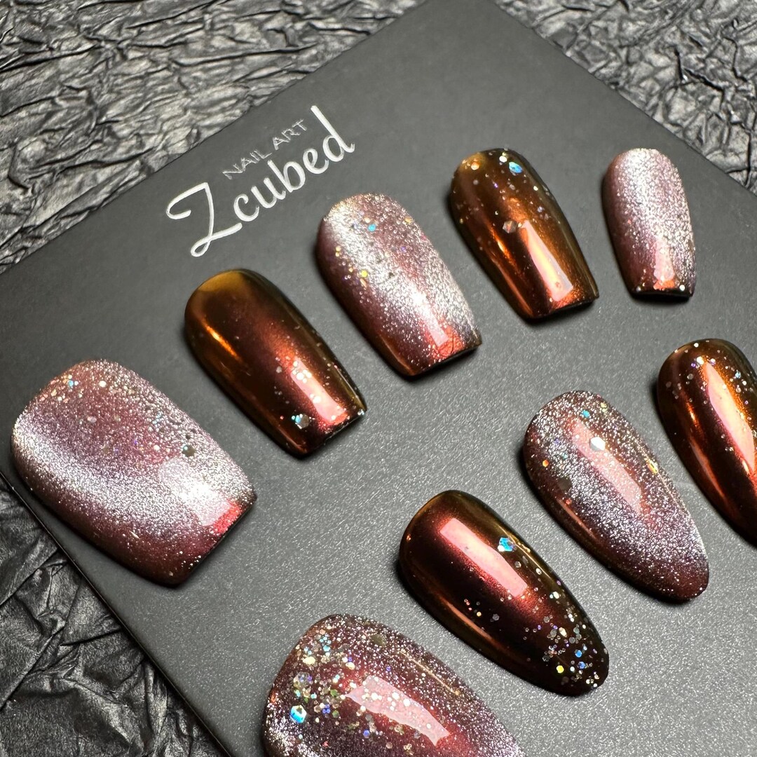Rusty Metallic Aurora Glossy/maroon Glittery Chasing Light Cat Eye ...