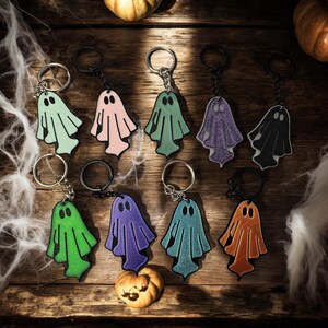 Haunted Ghost Keychain - 3D Printed Spooky Specter - Paranormal Bag ...