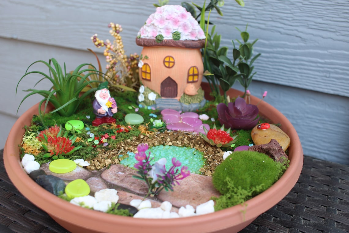 Magic Miniature Fairy Garden Kit Assembled Small World Lightweight Best ...