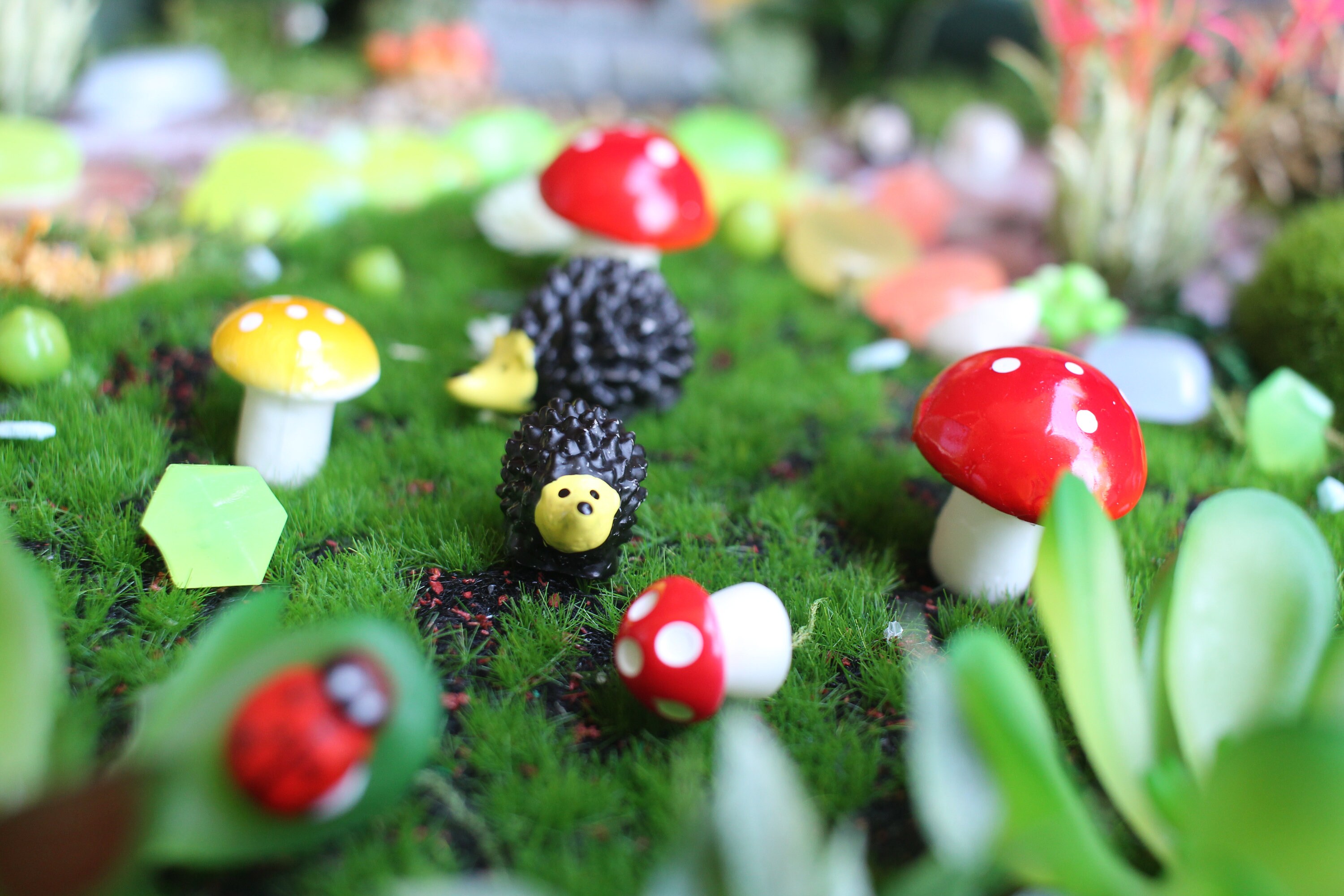 Magic Small Forest Mushroom House Hedgehog Miniature Fairy Garden DIY ...