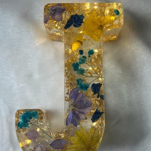 Custom Resin Letter Night Light: Personalized Floral LED Decor, Gift ...