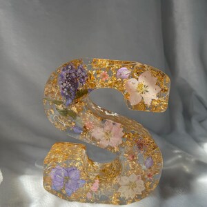 Custom Resin Letter Night Light: Personalized Floral LED Decor, Gift ...