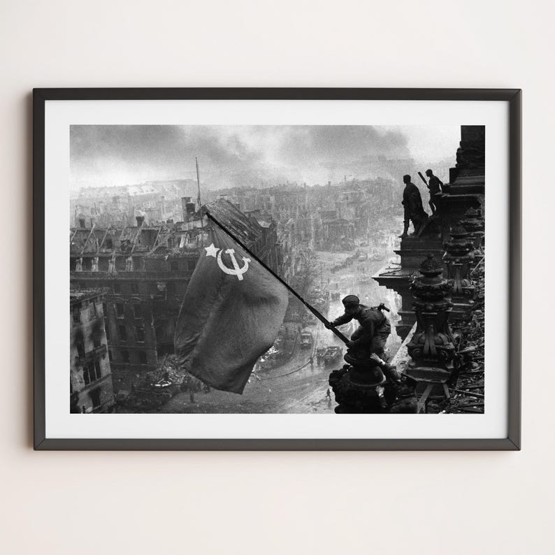 Colorized WWII Print: Raising A Flag Over the Reichstag | Fine Art ...