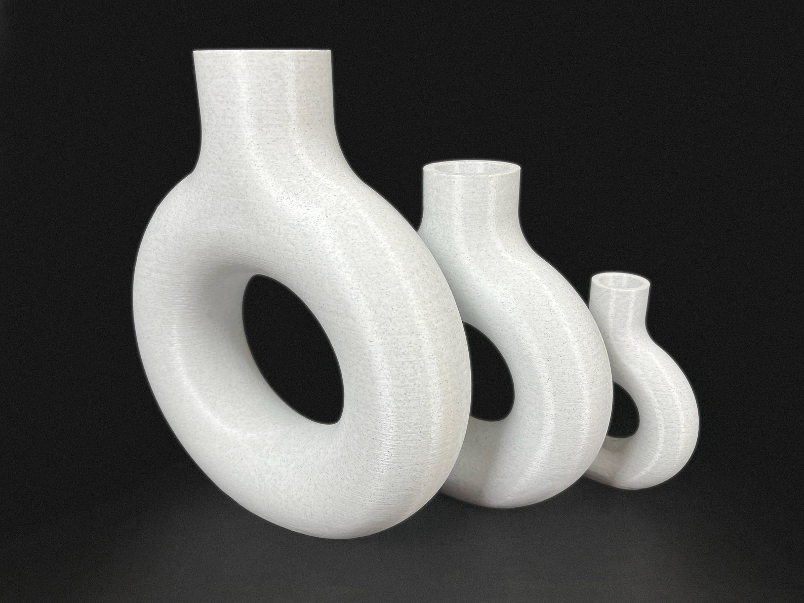 Donut Vase | 3D Printed Eco-friendly Planter | Shelf and Home Office ...